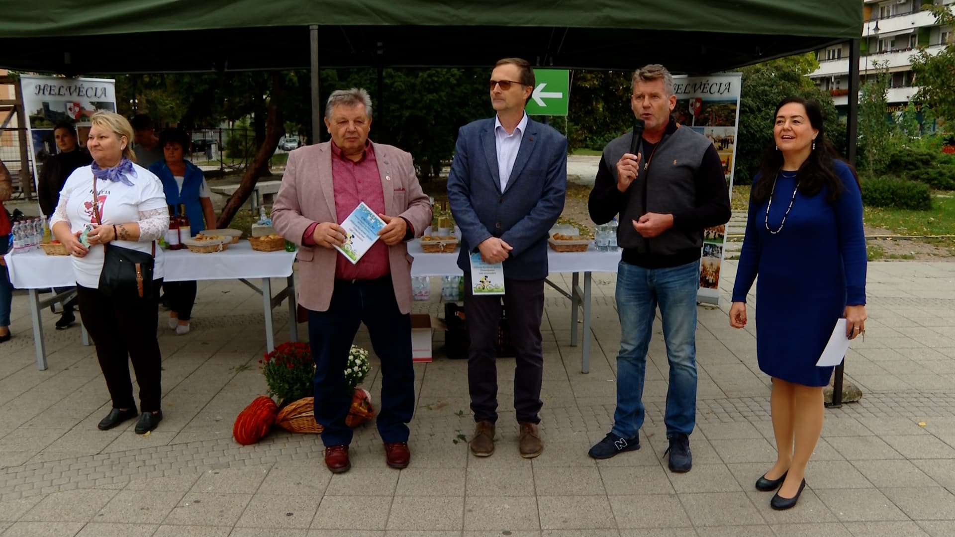 Kerékpározással mondtak köszönetet a helvéciaiak a Kiskőrösi útért