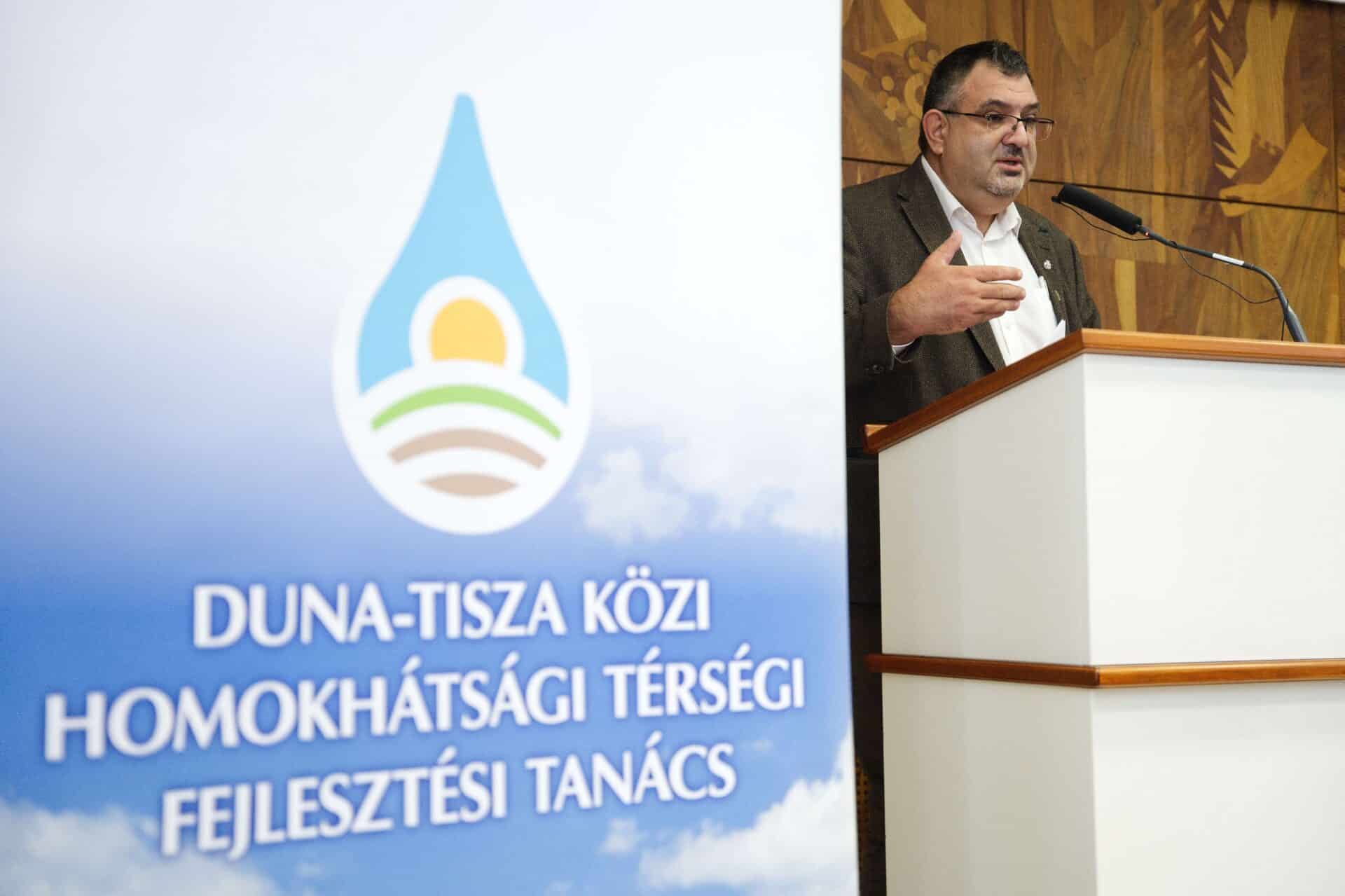 A Homokhátság vízmegtartására keresték a megoldást a III. Csatári ...