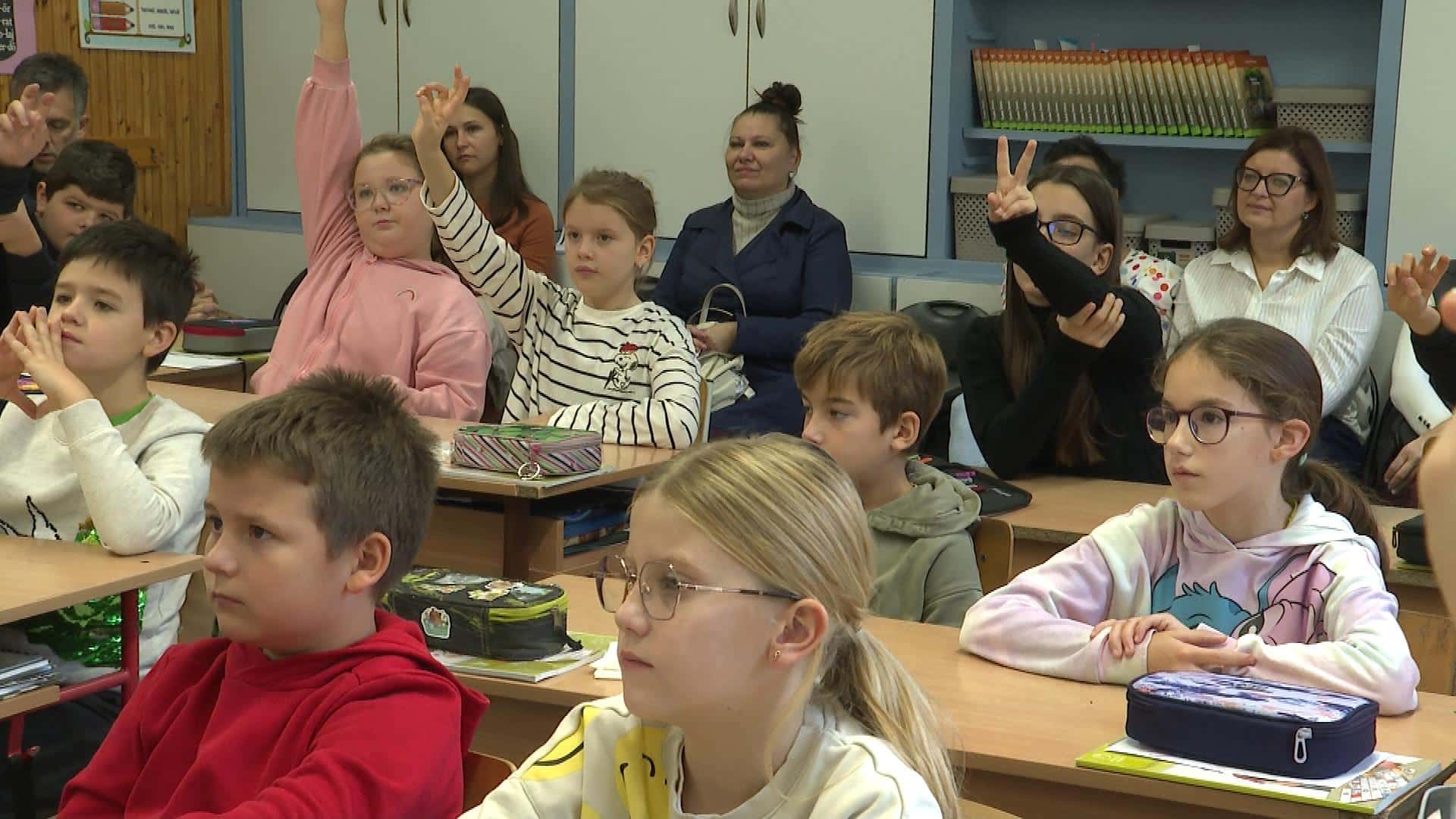 Megmutatták tudásukat a Corvin Mátyás Iskola diákjai – nyílt nap a ...