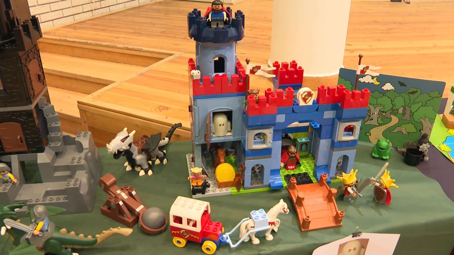 Mesés LEGO-világ Kecskeméten - Több millió kockából épült mesevilág a ...